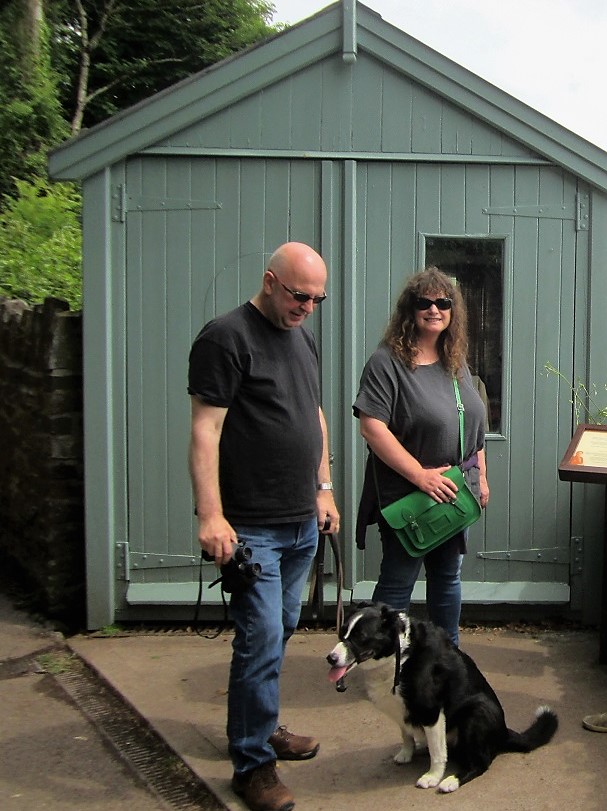 Gallery – The Leaping Word